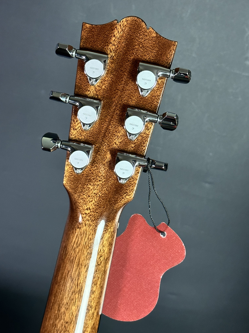 Two Tone - Hertom Grand Auditorium Standard