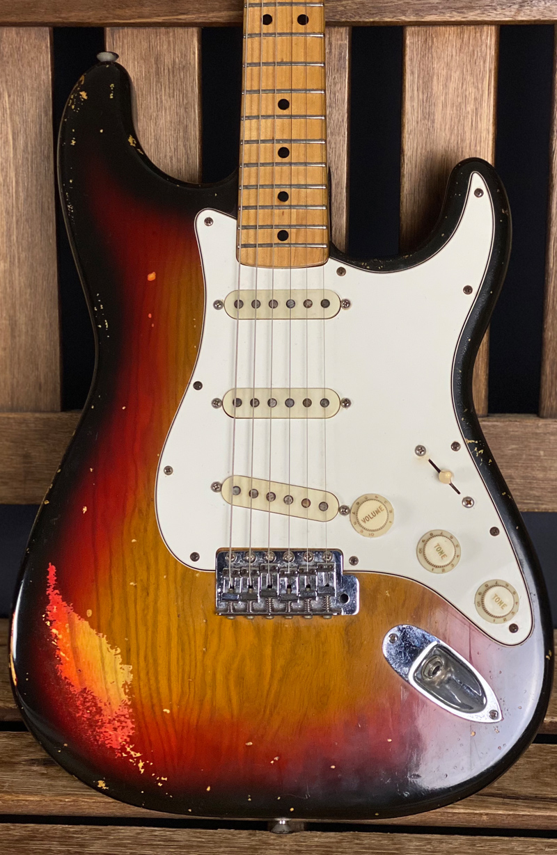 Two Tone - Fender 1975 Stratocaster 3 Tone Sunburst