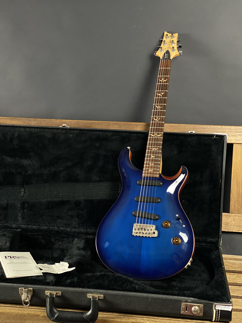 Two Tone - PRS 305 Midnight Blue